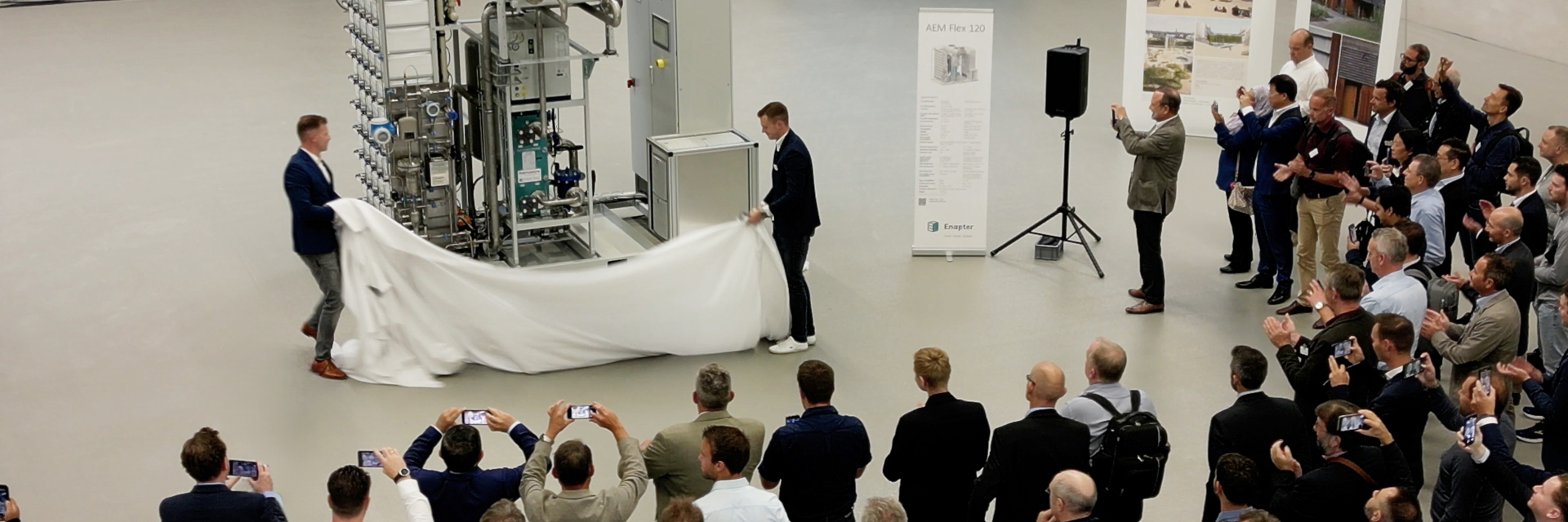 Get the highlights from the launch of our AEM Flex 120 electrolyser and ...