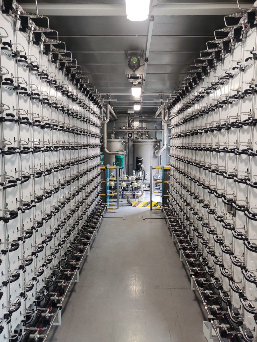 Development of megawatt-scale AEM Electrolyzers - Enapter