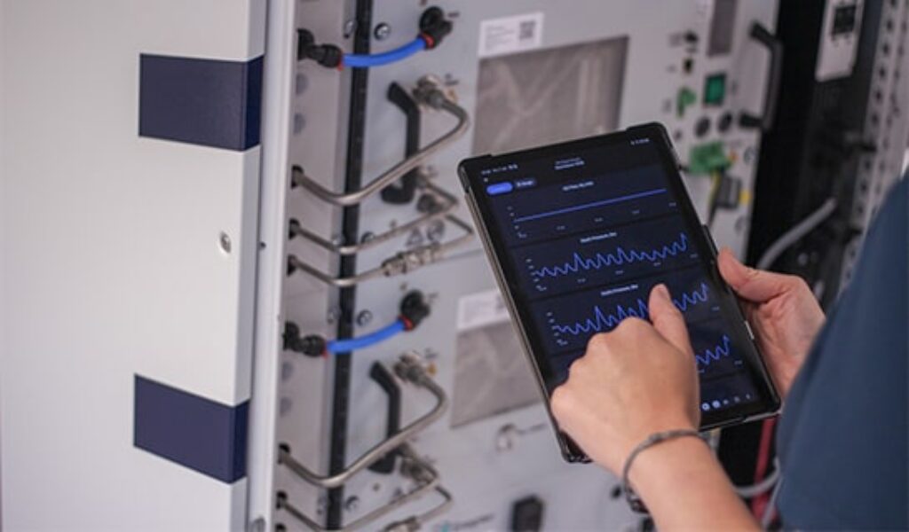 AEM Electrolyzer EL 4 - Enapter