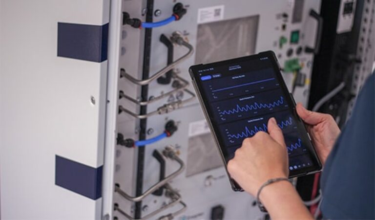 AEM Electrolyzer EL 4 - Enapter